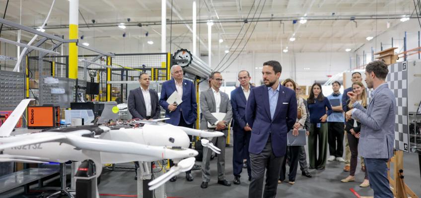 Crown Prince visits leading US company in autonomous aviation logistics ...